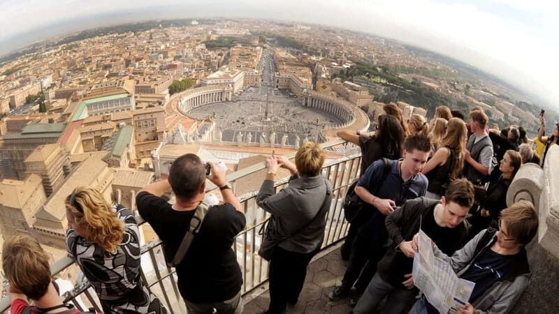 St. Peter's Dome Climb, Basilica and Vatacombs Tour - Practical Tips and Considerations