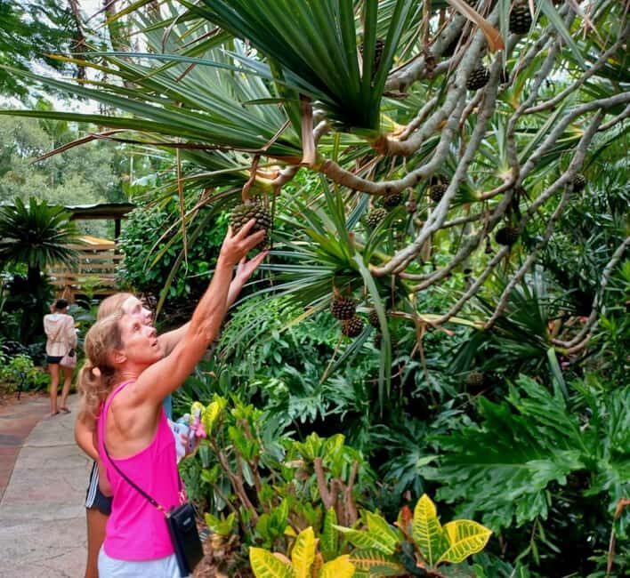 St. Petersburg: Eco Segway Tour with Sunken Gardens - An Excursion That Combines Nature, History, and Fun