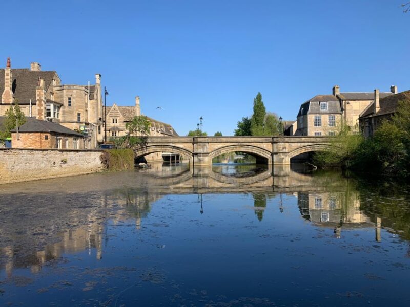 Stamford: Guided Walking Tour of Stamford - FAQ