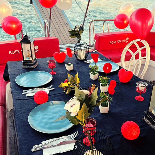 stanbul: Bosphorus Private Yacht Cruise with Tea and Coffee - What Makes This Bosphorus Yacht Cruise Stand Out