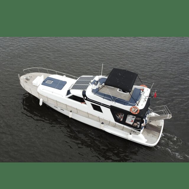 stanbul:Private Luxury Yacht on Bosphorus 14 Meter(46 feet) - Authentic Experiences and Practical Tips