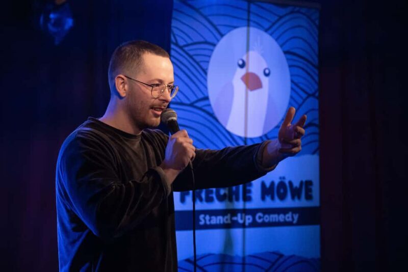Stand-up comedy at Indra - Freche Möwe - Key Points