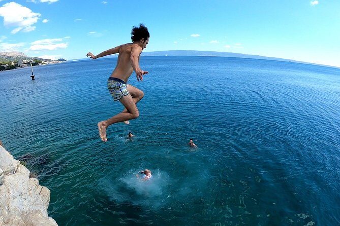 Stand Up Paddle adventure in Split - Logistics and Practical Tips