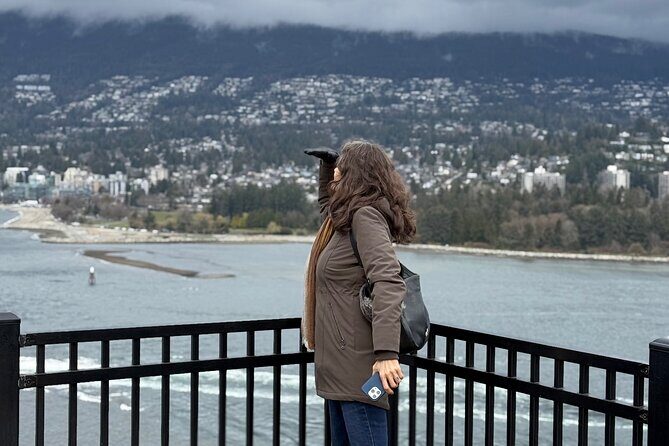 Stanley Park Tour:VIP CarSmall Group,Affordable,Valuable,Comfort - The Details of the Stanley Park VIP Car Tour