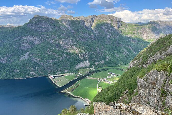 Stavanger Day Trip: Nature, Culture & Food - The Sum Up