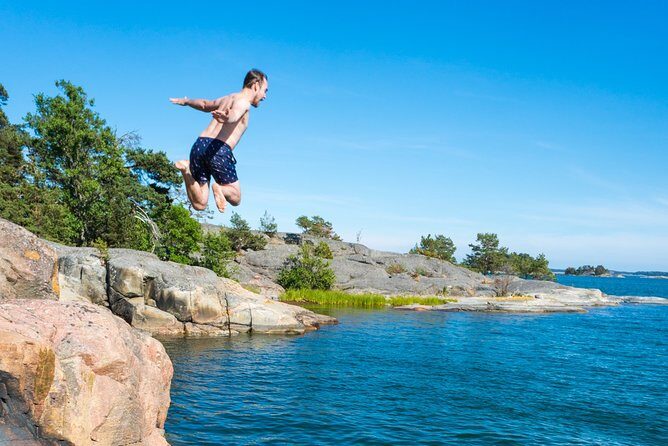 Stockholm Archipelago Tour by Kayak - An In-Depth Look at the Stockholm Archipelago Kayak Tour
