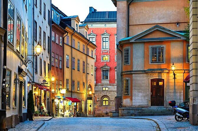 Stockholm City Tour + VAASA Museum VIP car (private service) - FAQs