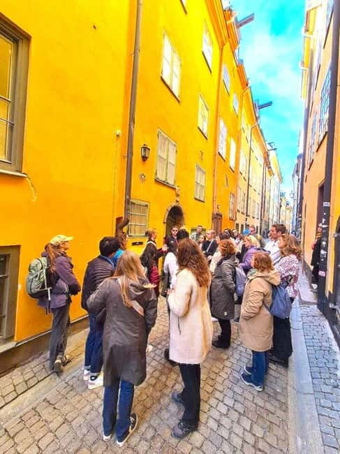 Stockholm Gamla Stan: Old Town Walking Tour with Local Guide - What Makes This Tour Stand Out