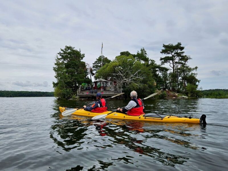 Stockholm: Guided Kayak Tour to Drottningholm Royal Palace - FAQ