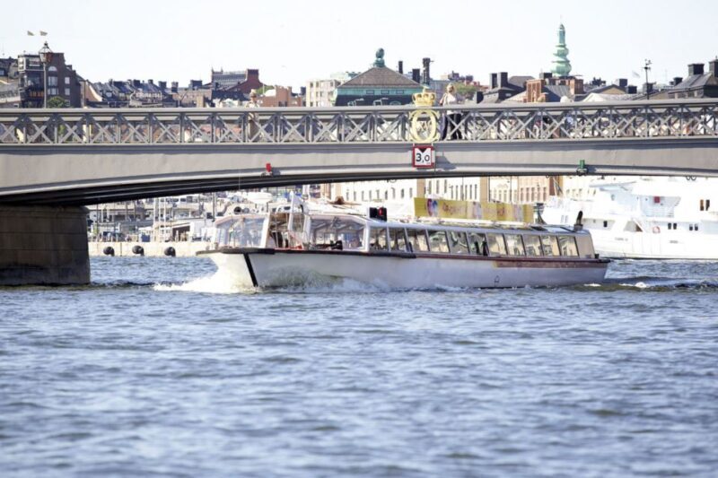 Stockholm: Hop On-Hop Off Bus or Boat - Practical Tips for Your Stockholm Hop On-Hop Off Adventure