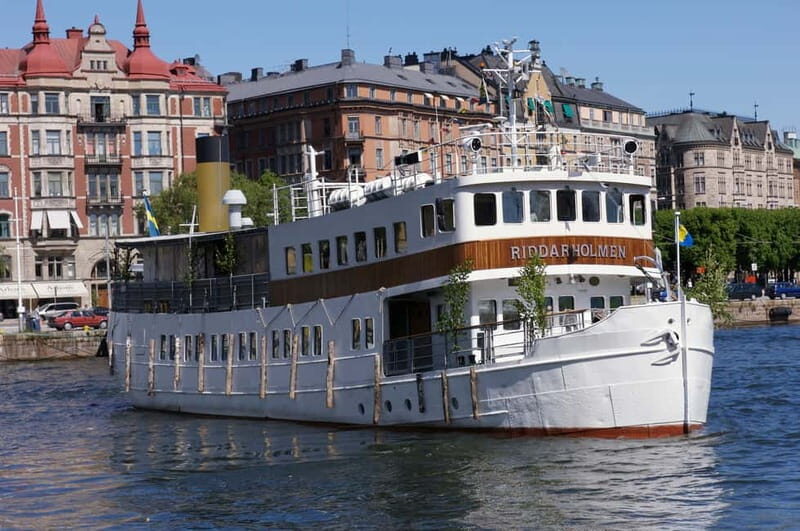 Stockholm: Midsummer Archipelago Boat Tour Live Guide - Setting the Scene: Discovering Stockholm’s Archipelago by Boat