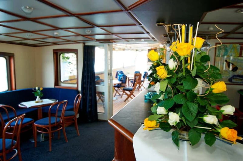 Stockholm: Midsummer Archipelago Boat Tour Live Guide - Price and Value: Is It Worth It?