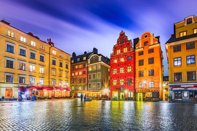 Stockholm Old Town Gamla Stan, Historic Walking Tour, Small group - Who Will Enjoy This Tour?