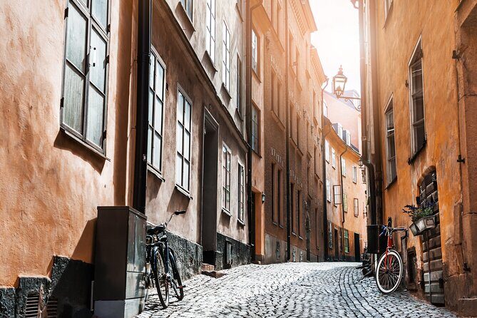 Stockholm Old Town Gamla Stan, Historic Walking Tour, Small group - FAQ
