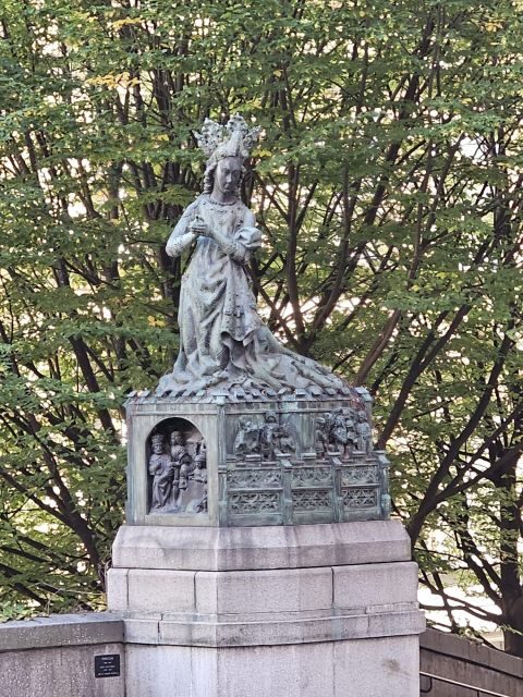 Stockholm: Secrets of Gamla Stan Guided Tour w/ Fika Option - Experience Provider  