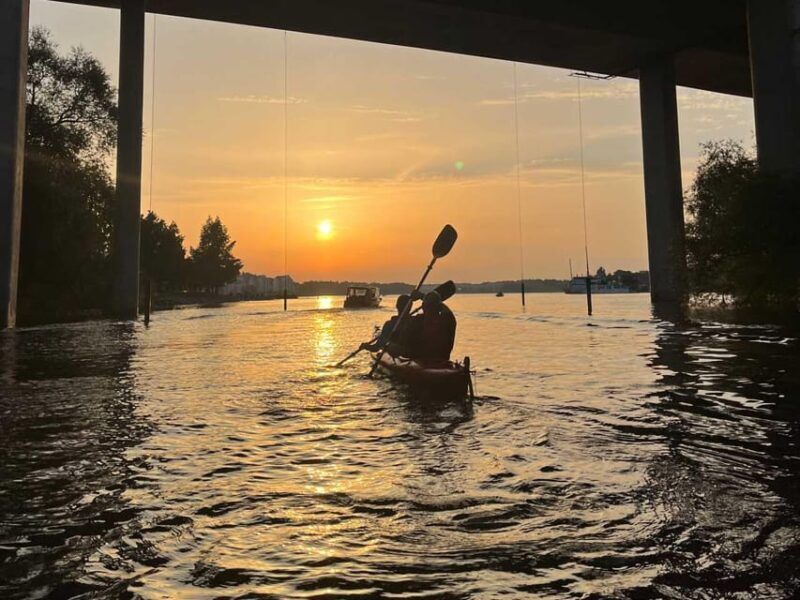 Stockholm: Sunset Kayak Tour in the City + Swedish Fika - An overview of what to expect from the sunset kayaking adventure