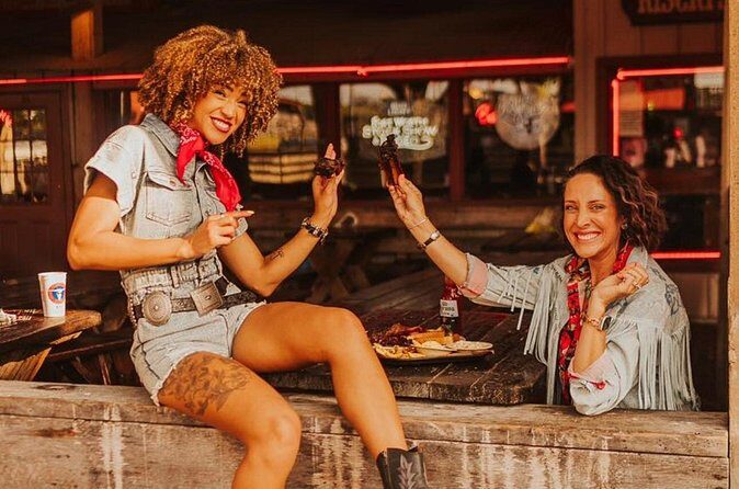 Stockyards Jingle & Mingle Holiday Saloon Crawl in Fort Worth - Sidesaddle Saloon & the Holiday Vibe