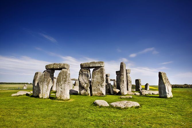 Stonehenge and Bath Day Guided Tour from London - FAQs
