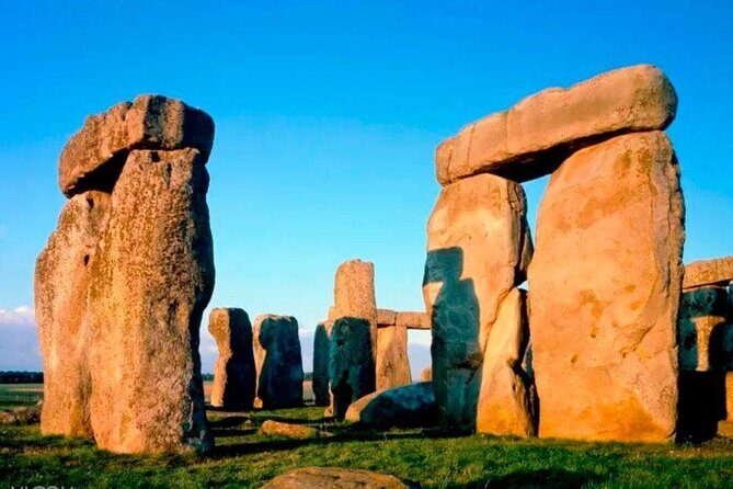 Stonehenge and Bath Tour from London with options - Practical Tips for Travelers