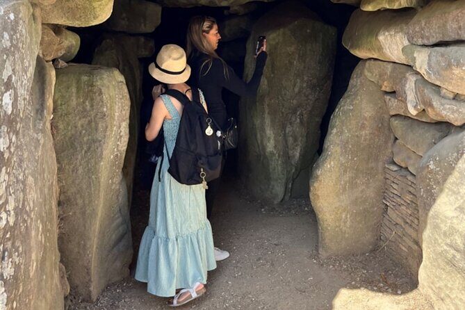 Stonehenge and The Stone Circles of Avebury Day Trip from London - Analyzing the Value: Price and Experience