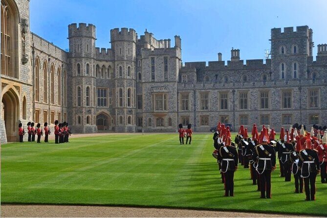 Stonehenge and Windsor Castle Tour from London With Entry Tickets - Transportation and Timing: Why It Matters