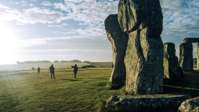 Stonehenge: App Guided Tour + Admission Included - What Is Included & What Isn’t?