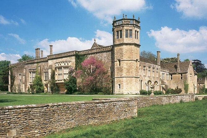 Stonehenge, Avebury & the Cotswolds from Bath (Small group) - Authentic Experiences and Hidden Gems