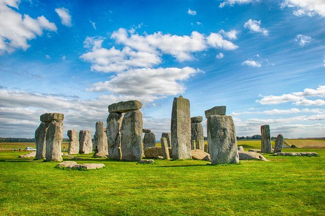Stonehenge Morning Half-Day Tour from London Including Admission - FAQs