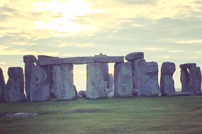 Stonehenge Private Car Tour with Driver Guide - What Do Reviewers Love Most?