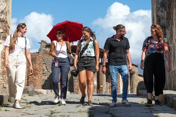 Stories of Pompeii: Small Group tour with archeology expert guide - Key Points