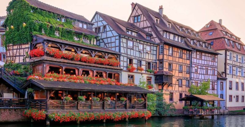 Strasbourg: Express Walk with a Local in 60 minutes - FAQ