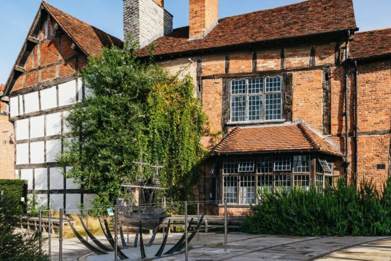 Stratford-upon-Avon: Shakespeare's Birthplace Ticket - Key Points