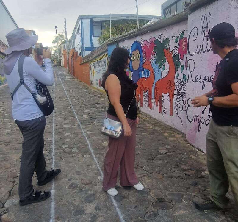 Street Art with an artist - The Sum Up