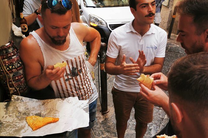 Street food in Naples with 6 Stops and Limoncello - Key Points