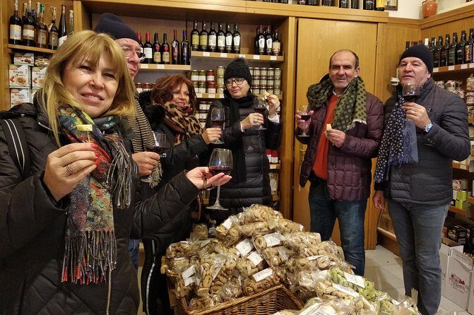 Street Food Tour of Lecce & City Sightseeing with Local Guide - Analyzing the Value and Suitability