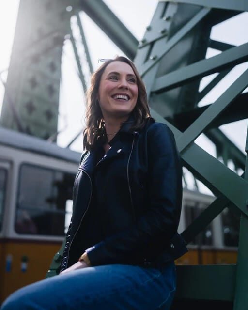 Street photos through the most beautiful streets of Budapest - Key Points