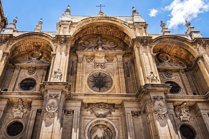 Stroll through Granada: historic center and Albayzín - An Overview of the Tour Experience  
