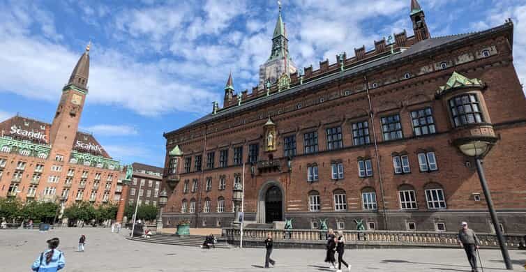 Stroll through the heart of Copenhagen - private guided tour in French - Introduction: Why This Tour Might Be Your Perfect Copenhagen Kick-off