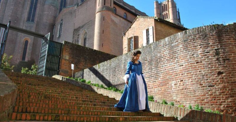 Stroll with Madame de Lapérouse in 18th-Century Albi - Exploring Albi with Madame de Lapérouse: A Unique Window into 18th-Century France