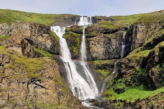 Stuðlagil Canyon and Vök Baths Day Tour - Who Is This Tour Best For?