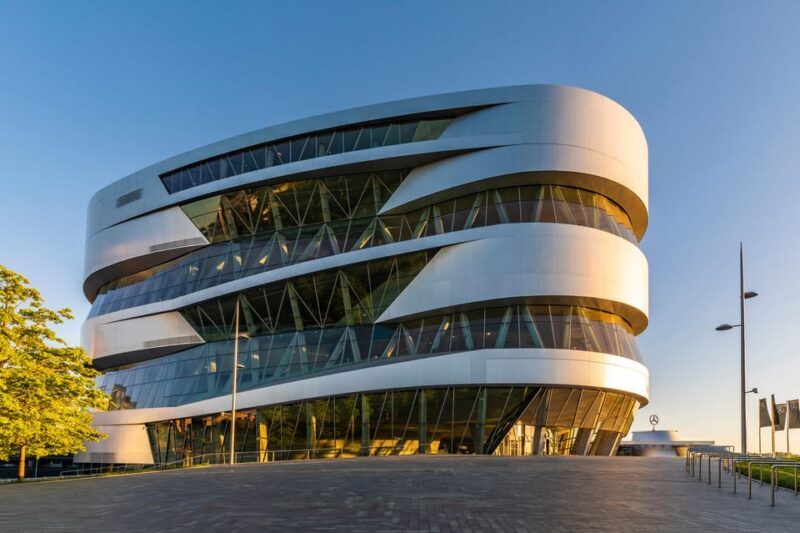 StuttCard - One card, all attractions - Key Points