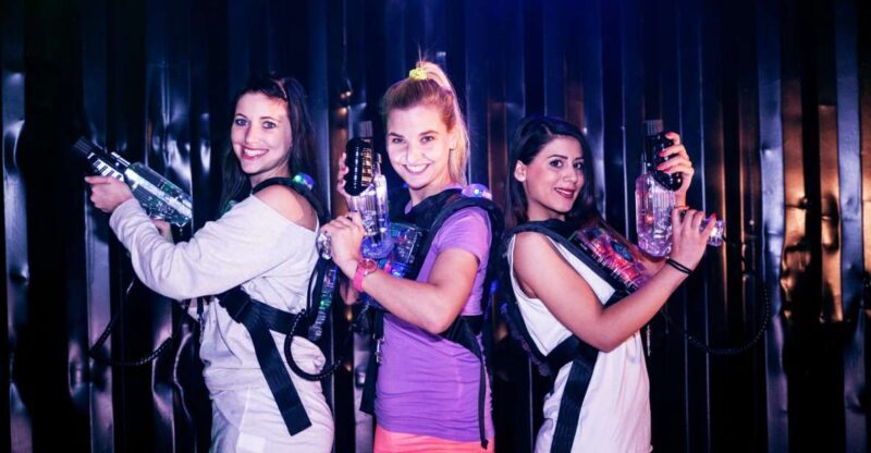 Stuttgart: Indoor Lasertag Experience - Key Points