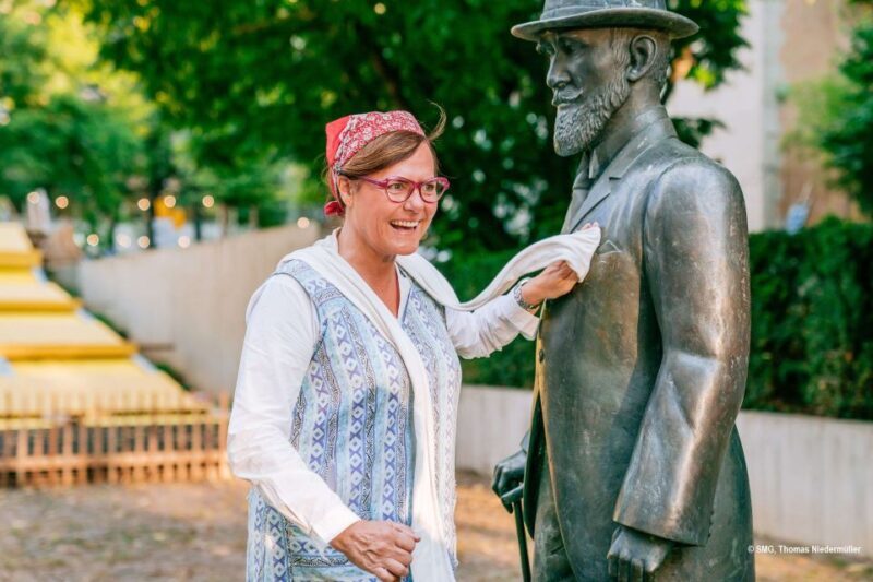 Stuttgart: "Kehrwoche" Tour in Swabian - Key Points