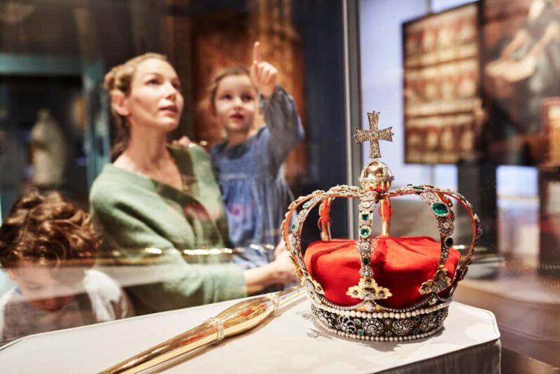 Stuttgart: Landesmuseum Württemberg Old Castle Entry Ticket - A Closer Look at the Experience