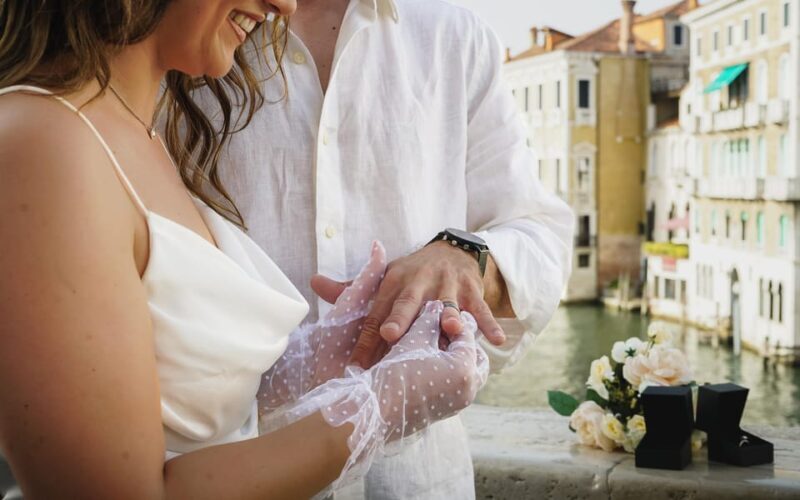 Stylish Photoshoots in Venice - What to Expect: The Itinerary and Experience Breakdown