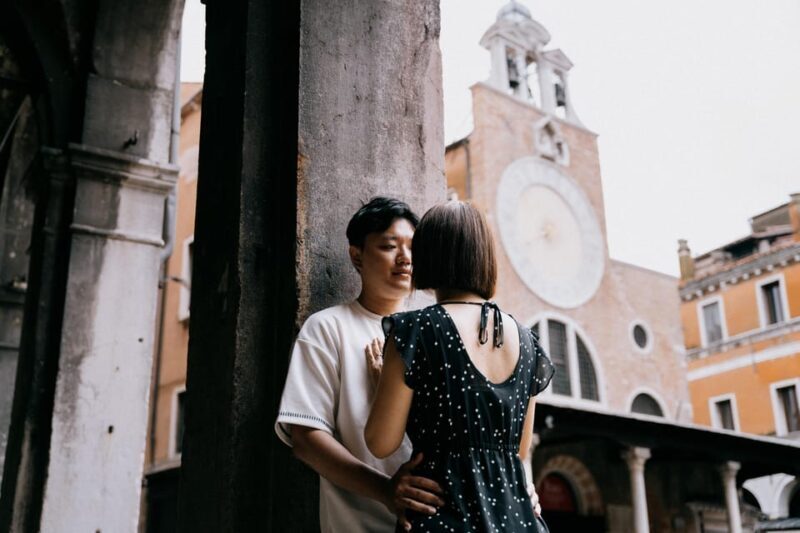 Stylish Photoshoots in Venice - FAQ