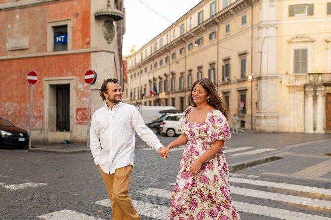 Sunny Photoshoot with a Local in the Heart of Rome - Who Would Love This Tour?
