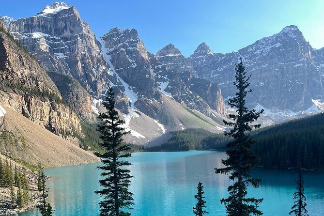 Sunrise Adventure: Alpenglow at Moraine Lake & Lake Louise - What Reviewers Love Most