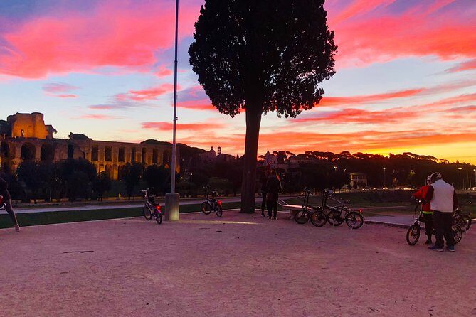 Sunrise in Rome: Small Group E-Bike tour with Italian Breakfast - Why This Tour Works