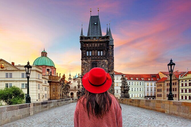 Sunrise Walking Tour: Prague Before the Crowds - Key Points